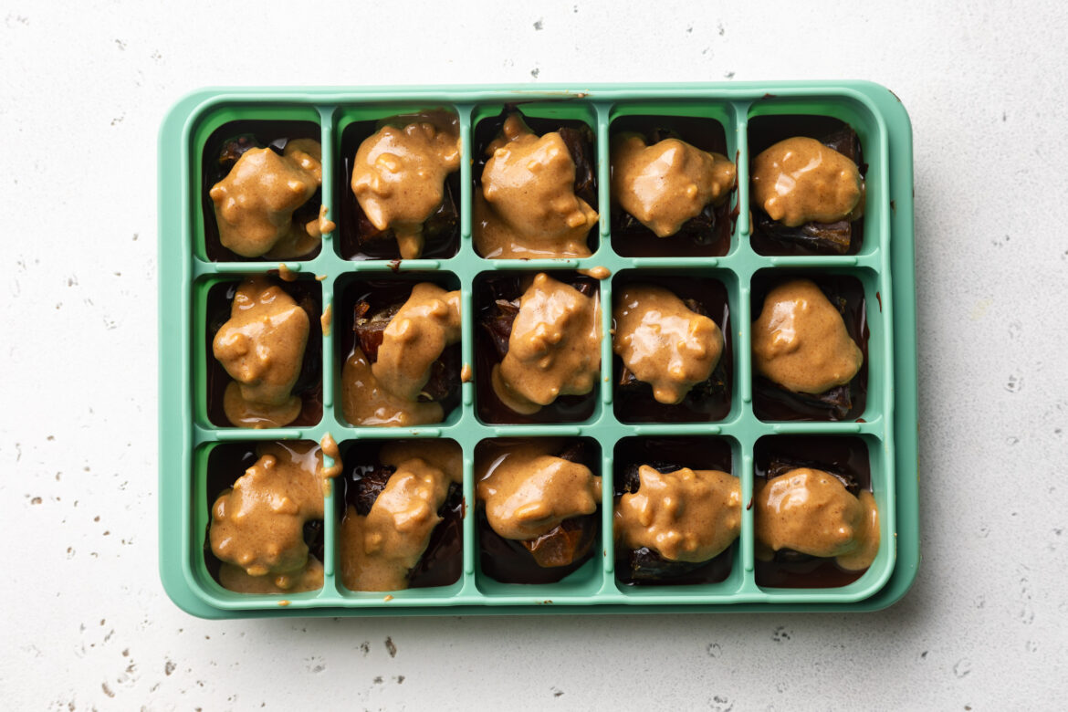 4-Ingredient Healthy Snickers