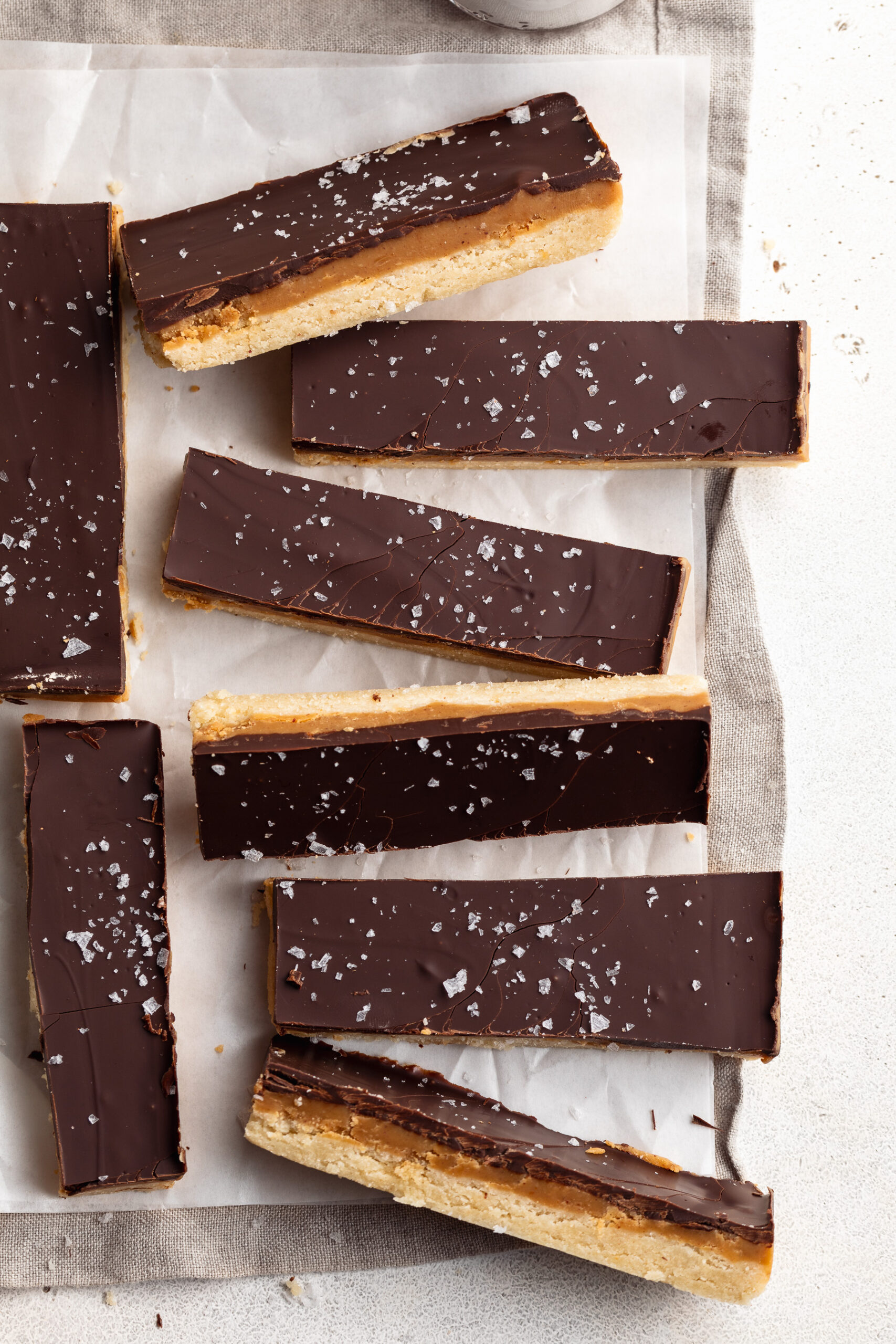 6-Ingredient Healthy Twix Bars (gluten-free & vegan!)