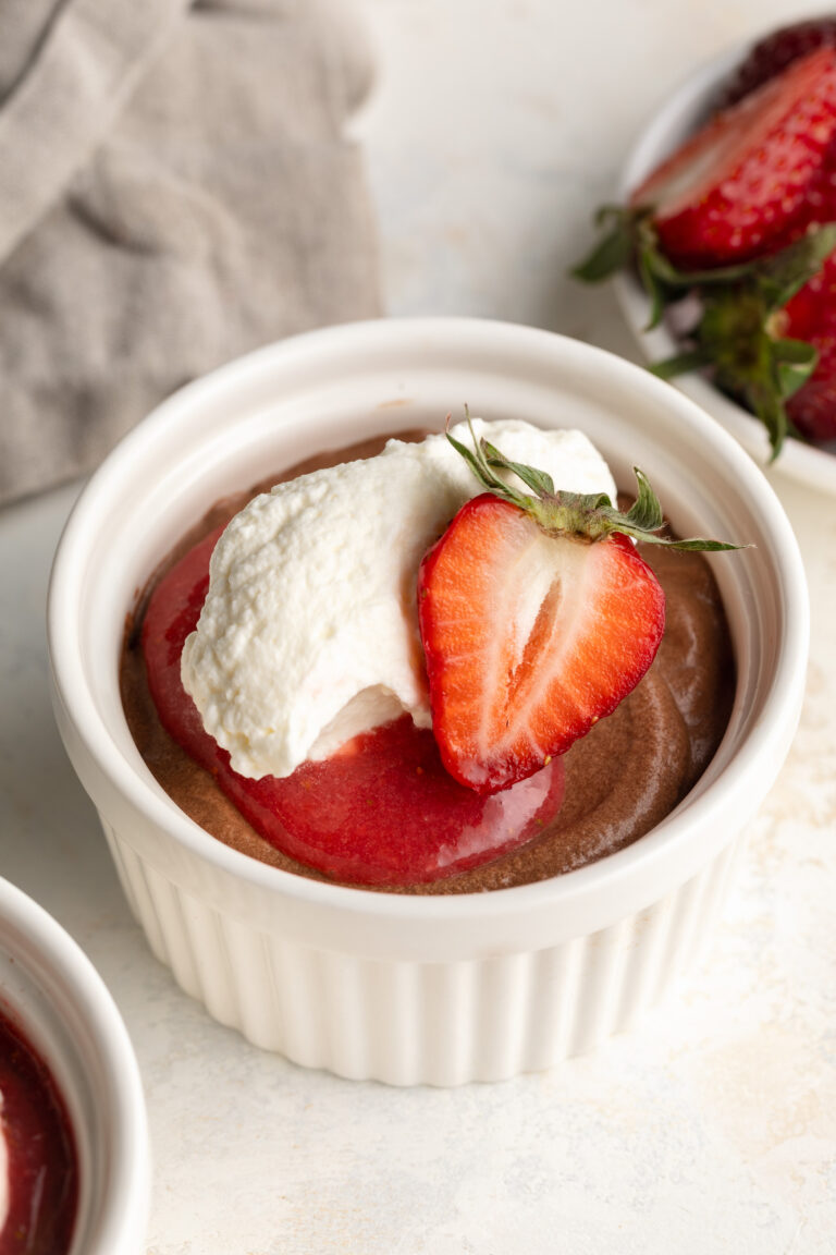 3-Ingredient Healthy Chocolate Mousse