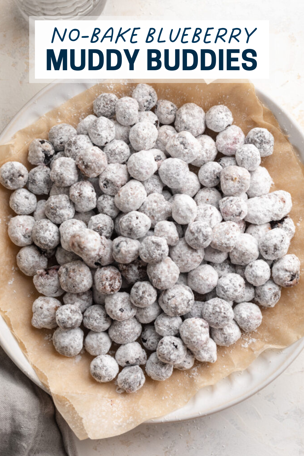 5-Ingredient Blueberry Muddy Buddies